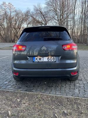 Pelēks Citroen c4-picasso 2015 Panevēža, ar dzinēja tilpumu 1.60 L un nobraukumu 334 tūkst. km par 4500 €, foto 3 vietnē AUTOMOTO.COM.LV