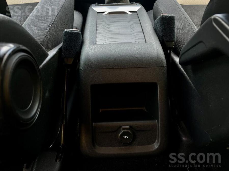 Pelēks Citroen c4-picasso 2015 Liepāja, ar dzinēja tilpumu 2.00 L un nobraukumu 225 tūkst. km par 5900 €, foto 14 vietnē AUTOMOTO.COM.LV