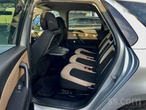 Pelēks Citroen c4-picasso 2015 Liepāja, ar dzinēja tilpumu 2.00 L un nobraukumu 225 tūkst. km par 5900 €, foto 26 vietnē AUTOMOTO.COM.LV