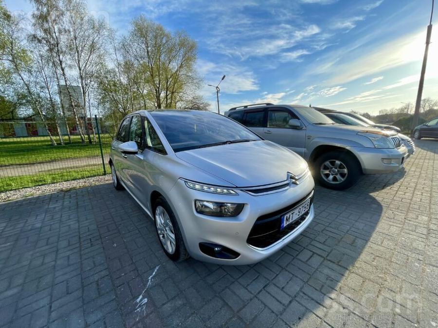 Pelēks Citroen c4-picasso 2015 Liepāja, ar dzinēja tilpumu 2.00 L un nobraukumu 225 tūkst. km par 5900 €, foto 29 vietnē AUTOMOTO.COM.LV