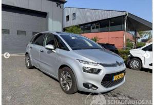 Grey Citroen c4-picasso 2015 in Kaunas, with an engine capacity of 1.60 L and mileage of 170 thousand km for 3900 €, photo  on AUTOMOTO.COM.LV