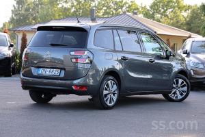 Pelēks Citroen c4-picasso 2015 Jelgava, ar dzinēja tilpumu 1.20 L un nobraukumu 0 tūkst. km par 7990 €, foto 5 vietnē AUTOMOTO.COM.LV