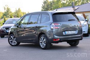 Pelēks Citroen c4-picasso 2015 Jelgava, ar dzinēja tilpumu 1.20 L un nobraukumu 0 tūkst. km par 7990 €, foto 7 vietnē AUTOMOTO.COM.LV