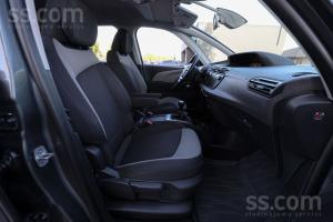 Pelēks Citroen c4-picasso 2015 Jelgava, ar dzinēja tilpumu 1.20 L un nobraukumu 0 tūkst. km par 7990 €, foto 13 vietnē AUTOMOTO.COM.LV