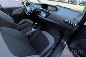 Pelēks Citroen c4-picasso 2015 Jelgava, ar dzinēja tilpumu 1.20 L un nobraukumu 0 tūkst. km par 7990 €, foto 14 vietnē AUTOMOTO.COM.LV