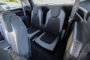 Pelēks Citroen c4-picasso 2015 Jelgava, ar dzinēja tilpumu 1.20 L un nobraukumu 0 tūkst. km par 7990 €, foto 27 vietnē AUTOMOTO.COM.LV