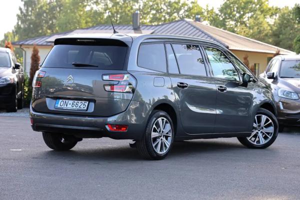 Серый Ситроен С4 Пикассо 2015 в Елгава, объемом двигателя 1.20 л и пробегом 101 тыс. км за 7990 €, фото 4 на AUTOMOTO.COM.LV