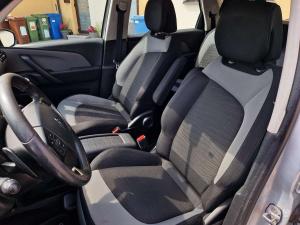Pelēks Citroen c4-picasso 2015 Kauņa, ar dzinēja tilpumu 1.56 L un nobraukumu 284 tūkst. km par 5350 €, foto 12 vietnē AUTOMOTO.COM.LV