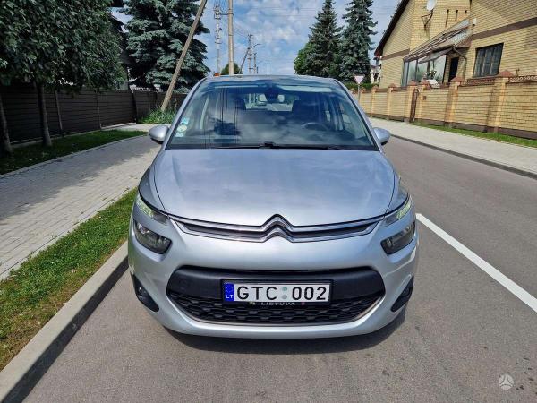 Pelēks Citroen c4-picasso 2015 Kauņa, ar dzinēja tilpumu 1.56 L un nobraukumu 284 tūkst. km par 4900 €, foto 2 vietnē AUTOMOTO.COM.LV