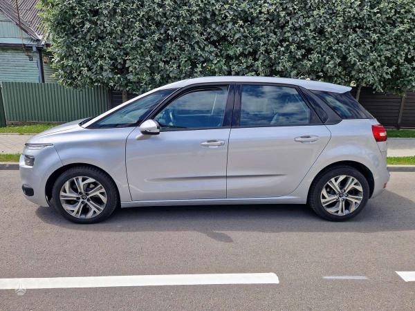 Pelēks Citroen c4-picasso 2015 Kauņa, ar dzinēja tilpumu 1.56 L un nobraukumu 284 tūkst. km par 4900 €, foto 8 vietnē AUTOMOTO.COM.LV