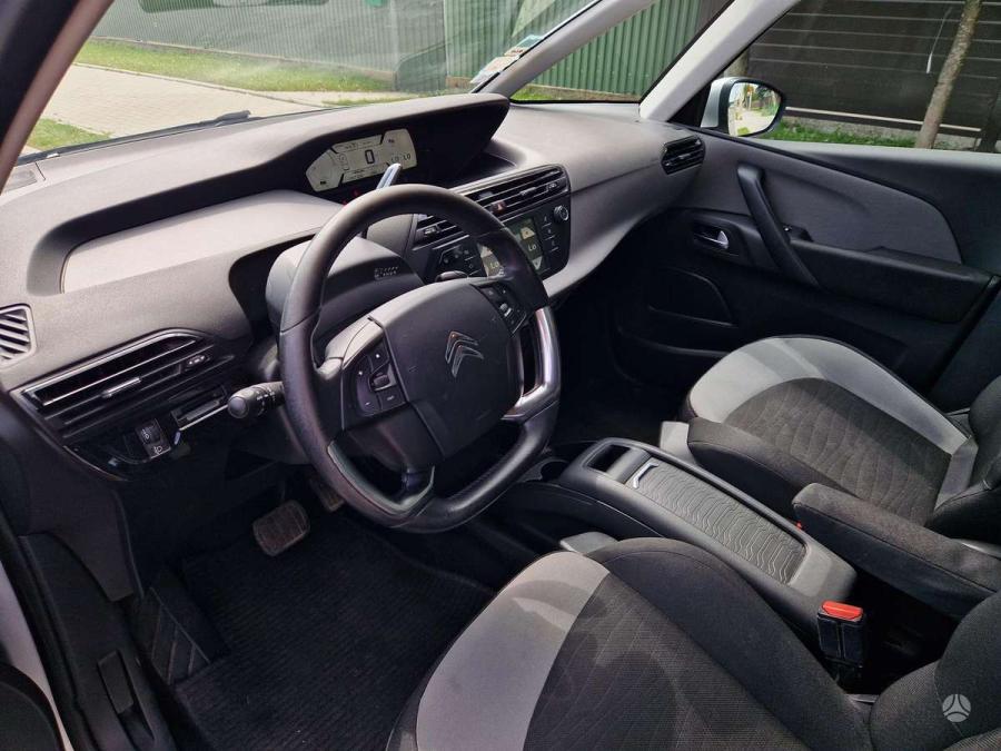 Pelēks Citroen c4-picasso 2015 Kauņa, ar dzinēja tilpumu 1.56 L un nobraukumu 284 tūkst. km par 4900 €, foto 12 vietnē AUTOMOTO.COM.LV