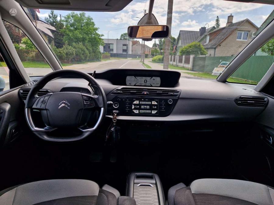 Pelēks Citroen c4-picasso 2015 Kauņa, ar dzinēja tilpumu 1.56 L un nobraukumu 284 tūkst. km par 4900 €, foto 14 vietnē AUTOMOTO.COM.LV