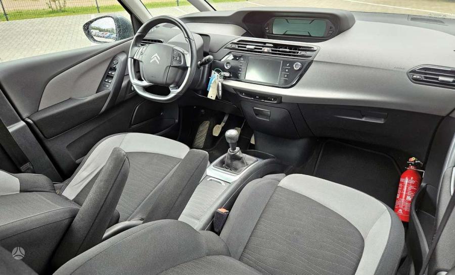 Pelēks Citroen c4-picasso 2015 Tauragė, ar dzinēja tilpumu 1.56 L un nobraukumu 207 tūkst. km par 4800 €, foto 10 vietnē AUTOMOTO.COM.LV