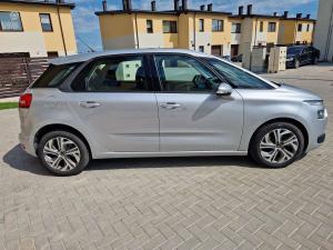 Grey Citroen c4-picasso 2015 in Kaunas, with an engine capacity of 1.56 L and mileage of 284 thousand km for 4700 €, photo 5 on AUTOMOTO.COM.LV