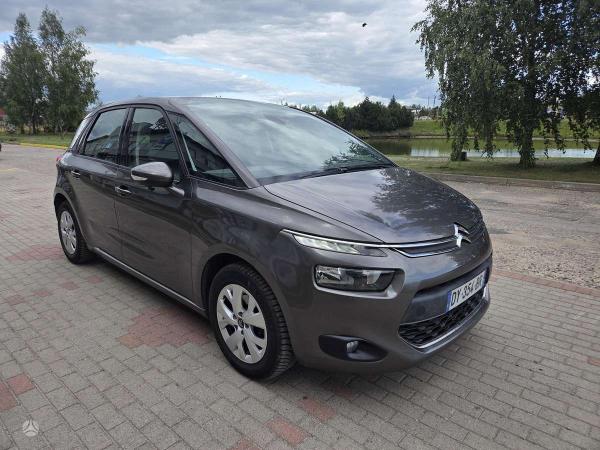 Pelēks Citroen c4-picasso 2015 Viļņa, ar dzinēja tilpumu 1.56 L un nobraukumu 213 tūkst. km par 5900 €, foto 4 vietnē AUTOMOTO.COM.LV
