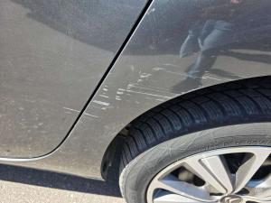 Grey Citroen c4-picasso 2015 in Ukmerge, with an engine capacity of 1.56 L and mileage of 200 thousand km for 4650 €, photo 9 on AUTOMOTO.COM.LV