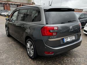 Pelēks Citroen c4-picasso 2015 Daugavpils, ar dzinēja tilpumu 2.00 L un nobraukumu 0 tūkst. km par 6950 €, foto 5 vietnē AUTOMOTO.COM.LV
