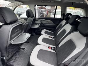 Pelēks Citroen c4-picasso 2015 Daugavpils, ar dzinēja tilpumu 2.00 L un nobraukumu 0 tūkst. km par 6950 €, foto 31 vietnē AUTOMOTO.COM.LV
