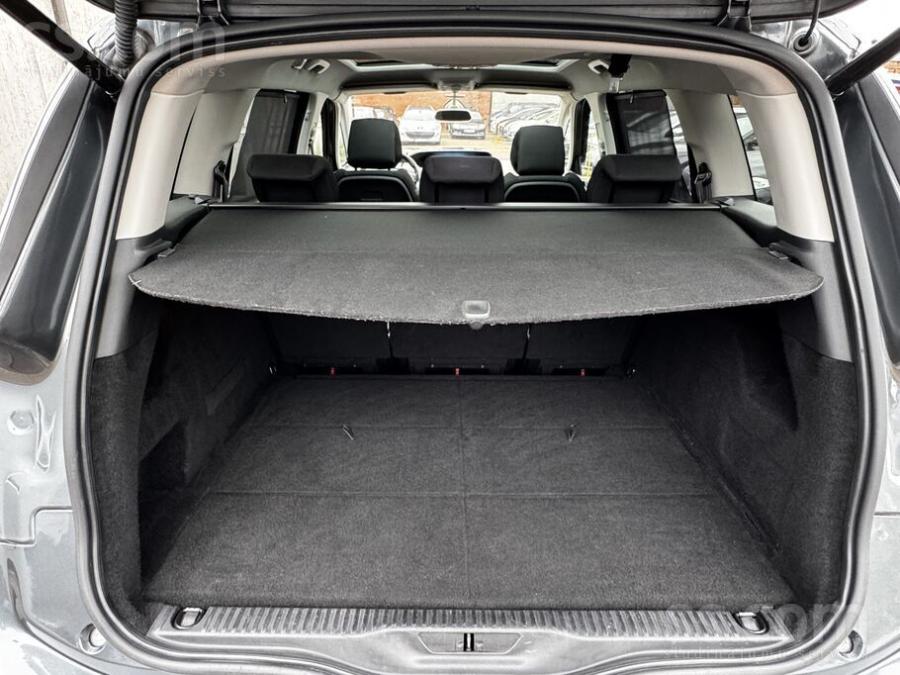 Pelēks Citroen c4-picasso 2015 Daugavpils, ar dzinēja tilpumu 2.00 L un nobraukumu 0 tūkst. km par 6950 €, foto 35 vietnē AUTOMOTO.COM.LV