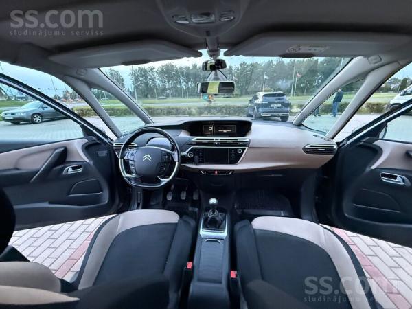 Pelēks Citroen c4-picasso 2015 Rīga, ar dzinēja tilpumu 1.60 L un nobraukumu 232 tūkst. km par 6700 €, foto 10 vietnē AUTOMOTO.COM.LV