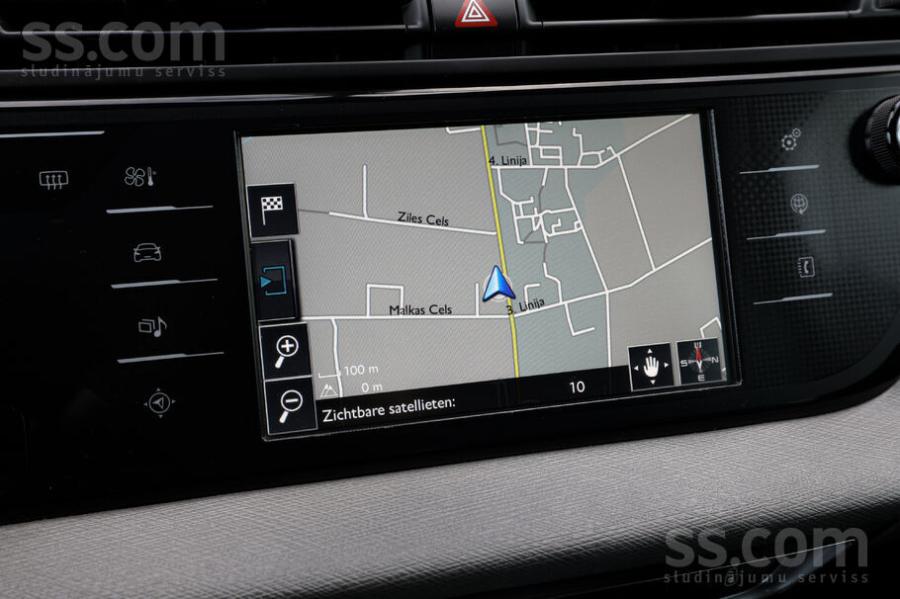Pelēks Citroen c4-picasso 2015 Jelgava, ar dzinēja tilpumu 1.20 L un nobraukumu 166 tūkst. km par 6500 €, foto 16 vietnē AUTOMOTO.COM.LV