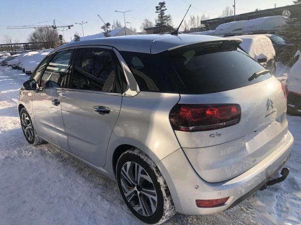 Pelēks Citroen c4-picasso 2016 Klaipėda, ar dzinēja tilpumu 1.60 L un nobraukumu 166 tūkst. km par 6500 €, foto 5 vietnē AUTOMOTO.COM.LV