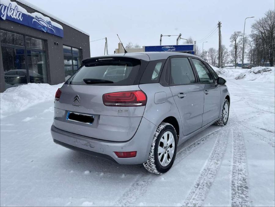 Grey Citroen c4-picasso 2016 in Taurage, with an engine capacity of 1.56 L and mileage of 218 thousand km for 5600 €, photo 3 on AUTOMOTO.COM.LV