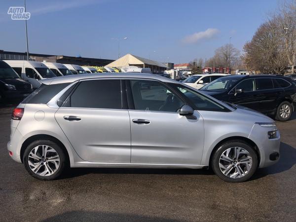 Grey Citroen c4-picasso 2016 in Klaipeda, with an engine capacity of 1.60 L and mileage of 192 thousand km for 6500 €, photo 7 on AUTOMOTO.COM.LV
