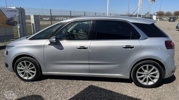 Pelēks Citroen c4-picasso 2016 Marijampole, ar dzinēja tilpumu 1.60 L un nobraukumu 212 tūkst. km par 6490 €, foto 7 vietnē AUTOMOTO.COM.LV