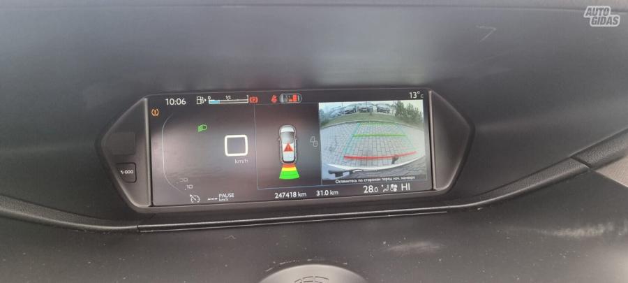 Grey Citroen c4-picasso 2016 in Siauliai, with an engine capacity of 2.00 L and mileage of 243 thousand km for 5650 €, photo 14 on AUTOMOTO.COM.LV