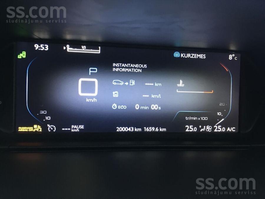 Pelēks Citroen c4-picasso 2016 Talsi, ar dzinēja tilpumu 1.60 L un nobraukumu 200 tūkst. km par 9990 €, foto 12 vietnē AUTOMOTO.COM.LV