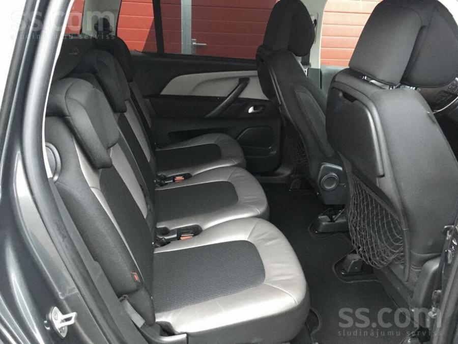 Pelēks Citroen c4-picasso 2016 Talsi, ar dzinēja tilpumu 1.60 L un nobraukumu 200 tūkst. km par 9990 €, foto 18 vietnē AUTOMOTO.COM.LV