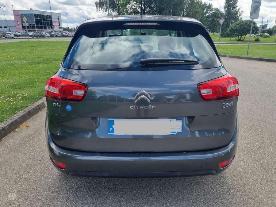 Grey Citroen c4-picasso 2016 in Taurage, with an engine capacity of 1.20 L and mileage of 158 thousand km for 4500 €, photo 7 on AUTOMOTO.COM.LV