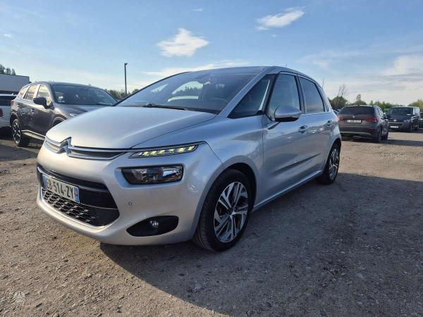 Pelēks Citroen c4-picasso 2016 Utena, ar dzinēja tilpumu 1.20 L un nobraukumu 163 tūkst. km par 4200 €, foto 1 vietnē AUTOMOTO.COM.LV