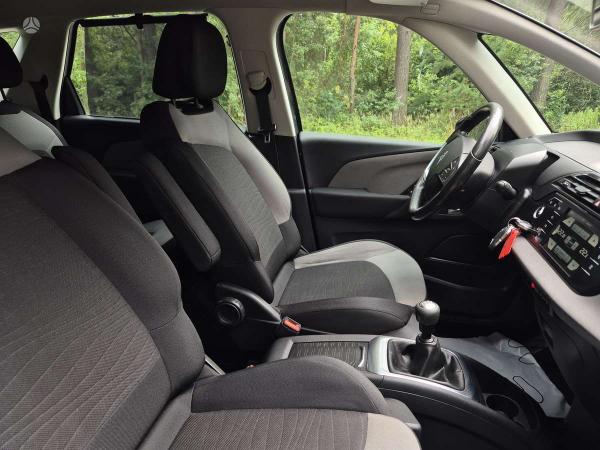 Pelēks Citroen c4-picasso 2016 Tauragė, ar dzinēja tilpumu 1.56 L un nobraukumu 195 tūkst. km par 5700 €, foto 9 vietnē AUTOMOTO.COM.LV