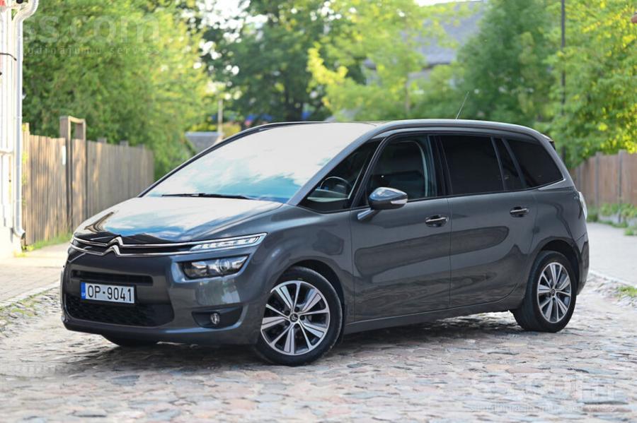 Pelēks Citroen c4-picasso 2016 Jelgava, ar dzinēja tilpumu 1.60 L un nobraukumu 122 tūkst. km par 8290 €, foto 1 vietnē AUTOMOTO.COM.LV