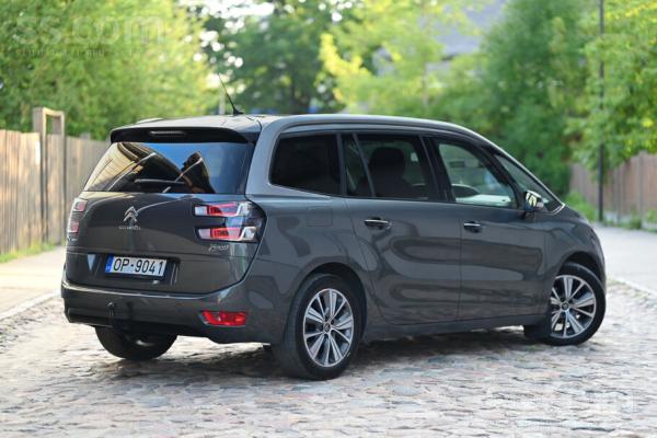 Pelēks Citroen c4-picasso 2016 Jelgava, ar dzinēja tilpumu 1.60 L un nobraukumu 122 tūkst. km par 8290 €, foto 5 vietnē AUTOMOTO.COM.LV