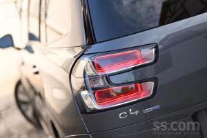 Pelēks Citroen c4-picasso 2016 Jelgava, ar dzinēja tilpumu 1.60 L un nobraukumu 122 tūkst. km par 8290 €, foto 9 vietnē AUTOMOTO.COM.LV