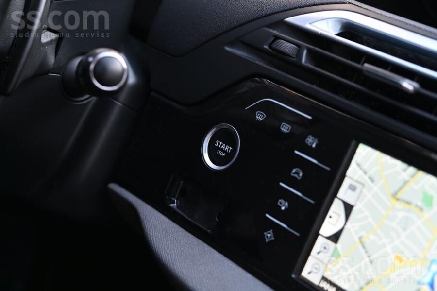 Pelēks Citroen c4-picasso 2016 Jelgava, ar dzinēja tilpumu 1.60 L un nobraukumu 122 tūkst. km par 8290 €, foto 17 vietnē AUTOMOTO.COM.LV
