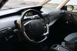 Pelēks Citroen c4-picasso 2016 Jelgava, ar dzinēja tilpumu 1.60 L un nobraukumu 122 tūkst. km par 8290 €, foto 25 vietnē AUTOMOTO.COM.LV