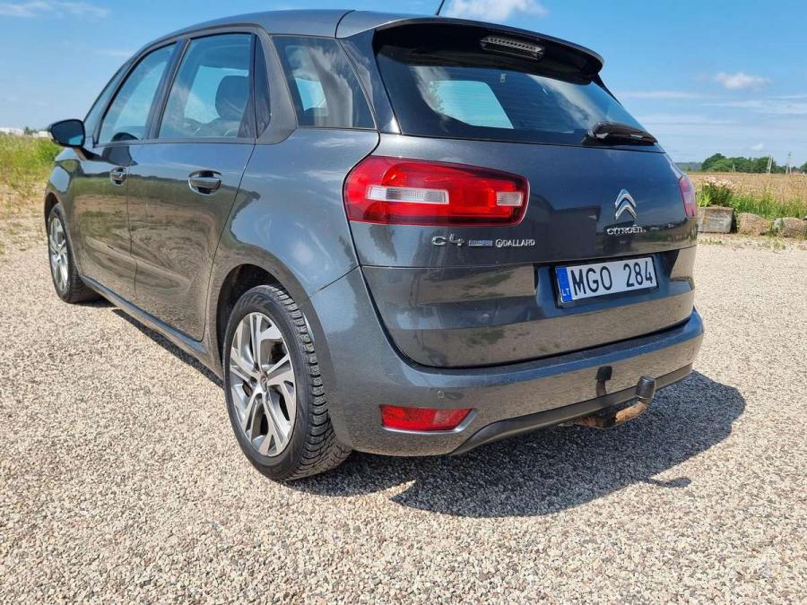 Pelēks Citroen c4-picasso 2016 Viļņa, ar dzinēja tilpumu 1.56 L un nobraukumu 270 tūkst. km par 4650 €, foto 10 vietnē AUTOMOTO.COM.LV
