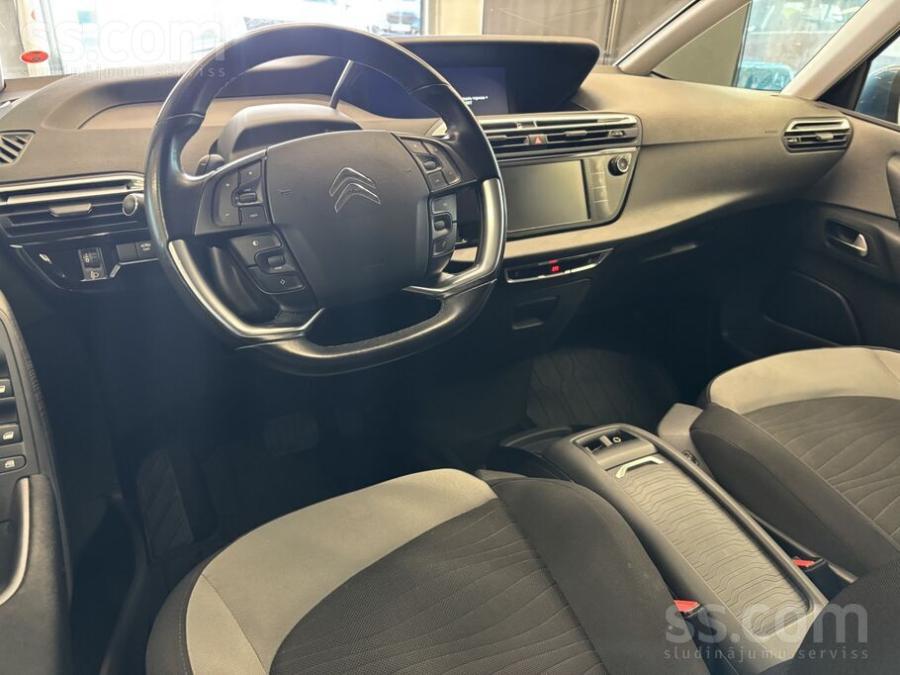 Pelēks Citroen c4-picasso 2016 Rīga, ar dzinēja tilpumu 1.60 L un nobraukumu 79 tūkst. km par 8900 €, foto 12 vietnē AUTOMOTO.COM.LV