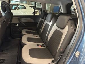 Pelēks Citroen c4-picasso 2016 Rīga, ar dzinēja tilpumu 1.60 L un nobraukumu 79 tūkst. km par 8900 €, foto 24 vietnē AUTOMOTO.COM.LV