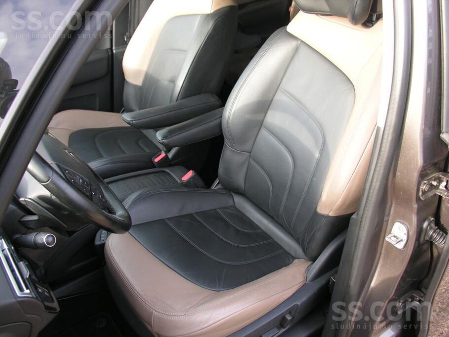 Pelēks Citroen c4-picasso 2016 Rīga, ar dzinēja tilpumu 2.00 L un nobraukumu 290 tūkst. km par 7850 €, foto 14 vietnē AUTOMOTO.COM.LV