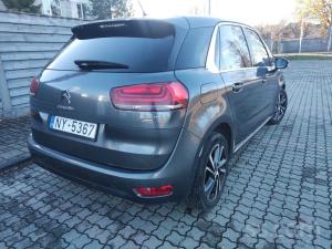 Grey Citroen c4-picasso 2017 in Jelgava, with an engine capacity of 1.60 L and mileage of 230 thousand km for 7500 €, photo 9 on AUTOMOTO.COM.LV