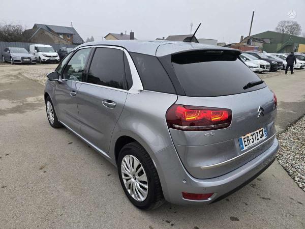 Pelēks Citroen c4-picasso 2017 Tauragė, ar dzinēja tilpumu 1.56 L un nobraukumu 141 tūkst. km par 9075 €, foto 4 vietnē AUTOMOTO.COM.LV