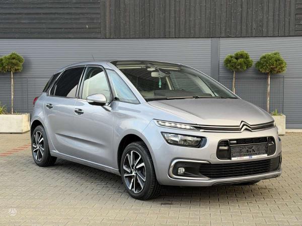 Pelēks Citroen c4-picasso 2017 Šauļi, ar dzinēja tilpumu 1.20 L un nobraukumu 195 tūkst. km par 6850 €, foto 3 vietnē AUTOMOTO.COM.LV