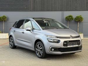 Grey Citroen c4-picasso 2017 in Siauliai, with an engine capacity of 1.20 L and mileage of 195 thousand km for 6850 €, photo 3 on AUTOMOTO.COM.LV