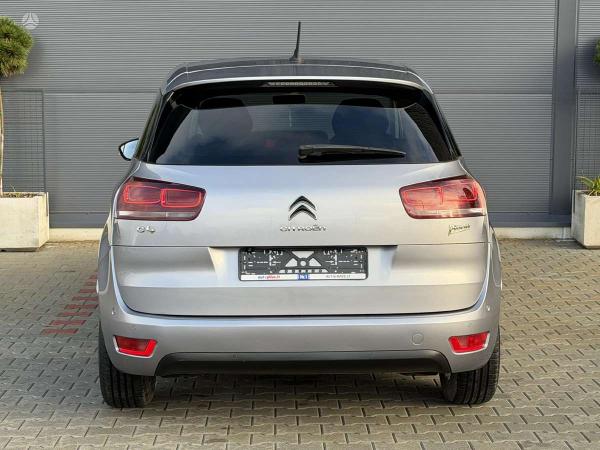 Pelēks Citroen c4-picasso 2017 Šauļi, ar dzinēja tilpumu 1.20 L un nobraukumu 195 tūkst. km par 6850 €, foto 6 vietnē AUTOMOTO.COM.LV