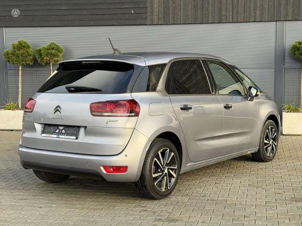 Pelēks Citroen c4-picasso 2017 Šauļi, ar dzinēja tilpumu 1.20 L un nobraukumu 195 tūkst. km par 6850 €, foto 7 vietnē AUTOMOTO.COM.LV